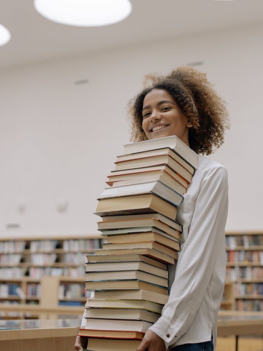 Things Good Readers Do: Find “Just Right” Books – a Look at a Book